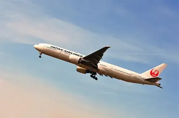 10 Best Airlines for Coach-Class Flights