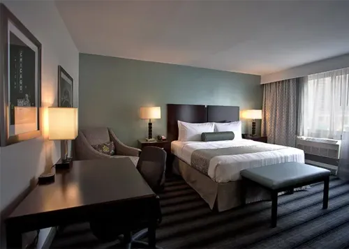 10 Best Cheap Hotels in Chicago