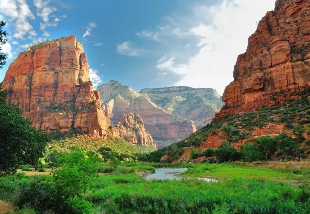 The 10 Best U.S. Canyons to Visit (That Aren't the Grand Canyon)