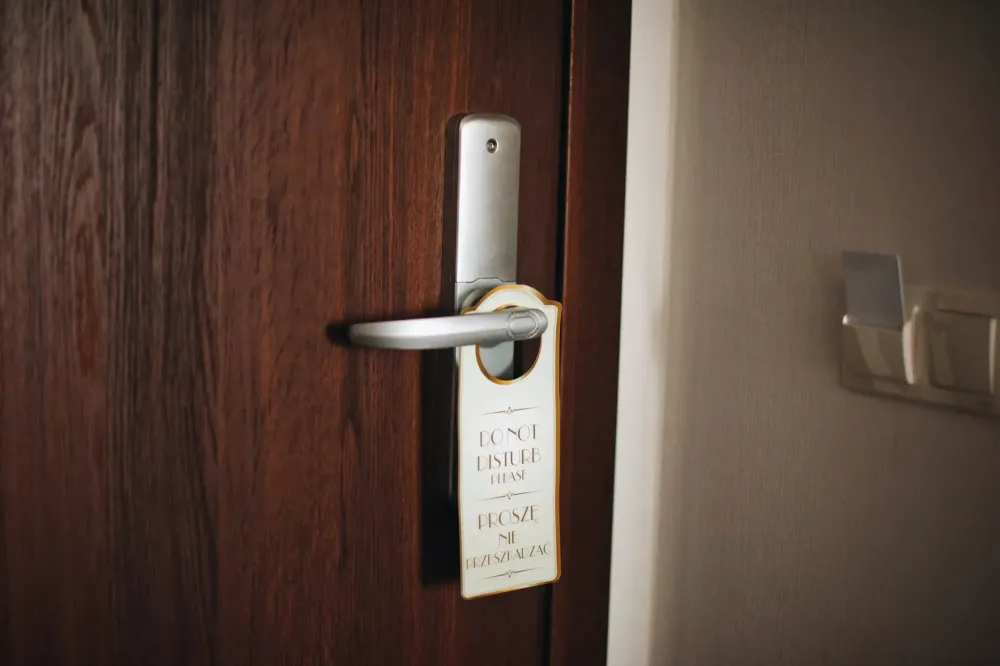 10 Mistakes You're Making at the Hotel