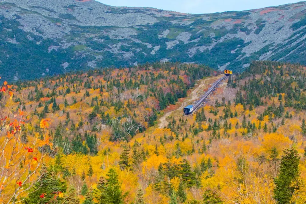 The 10 Best Weekend Trips to Take This Fall [2024] | SmarterTravel