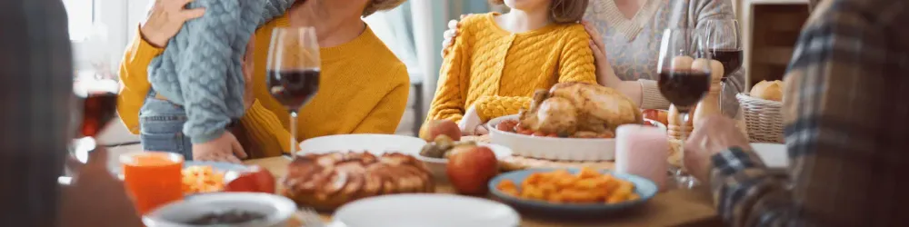 10 Strategies to Survive Staying With Family Over the Holidays