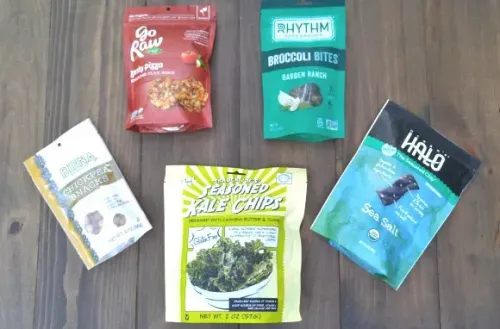 10 Tasty Snacks You Can Bring on the Plane