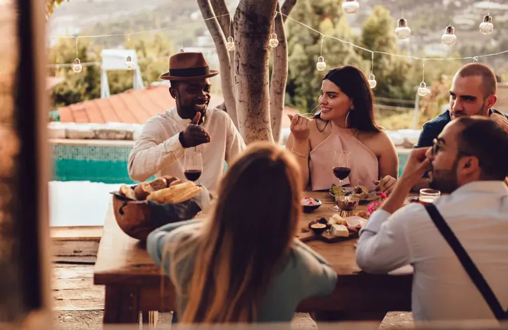 10 Millennial Travel Trips Anyone Under-35 Will Love