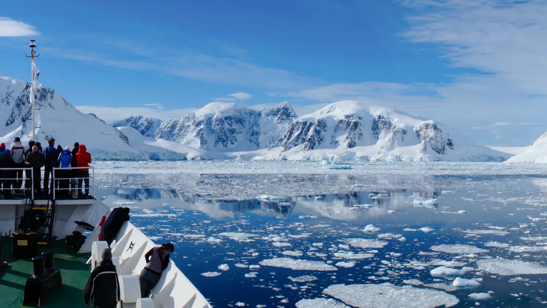 12 Amazing Ways to Explore Antarctica