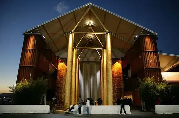 15 Awesome Cargo Structures Around the World