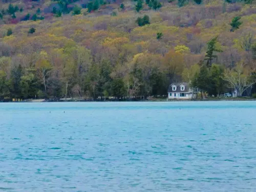 Beach Houses Available to Rent on VRBO | SmarterTravel
