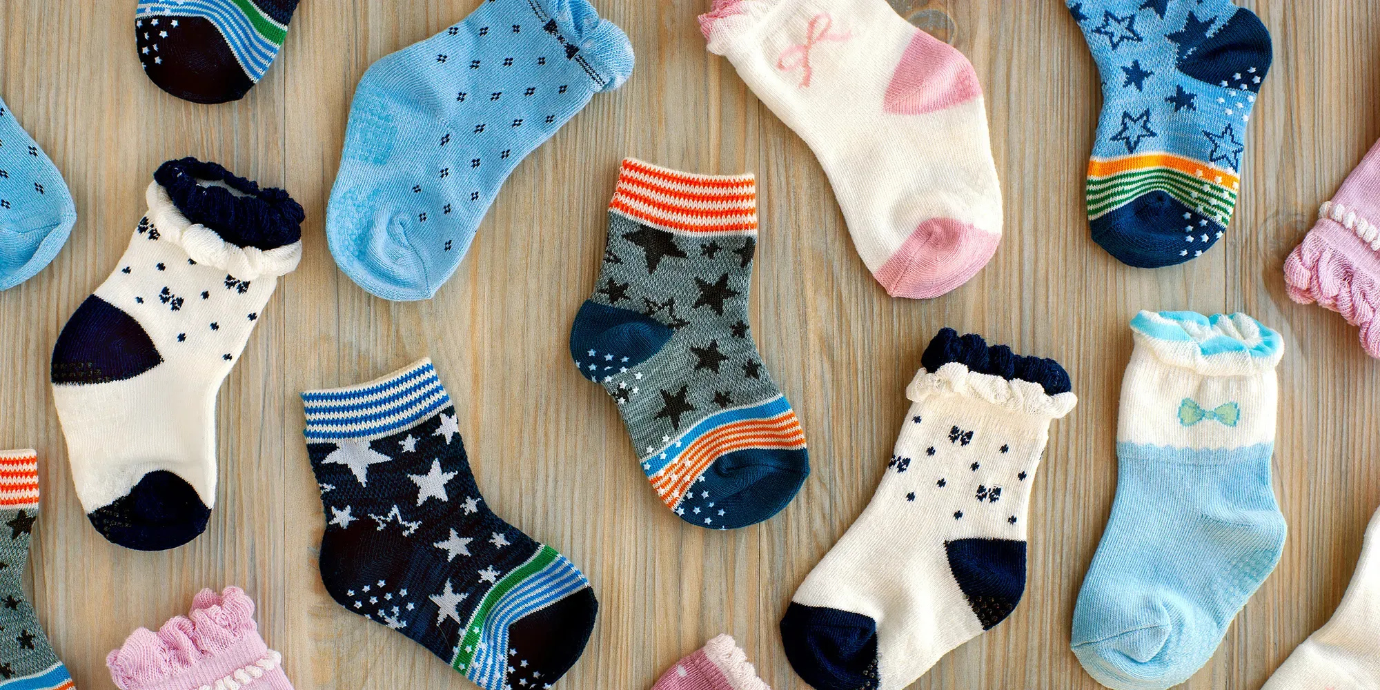 10 Best Baby Socks (That Actually Stay On) 2020 | SmarterTravel