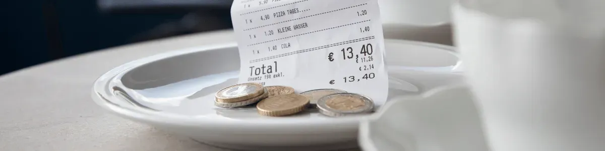 The Ultimate Guide to Tipping for Travelers | SmarterTravel