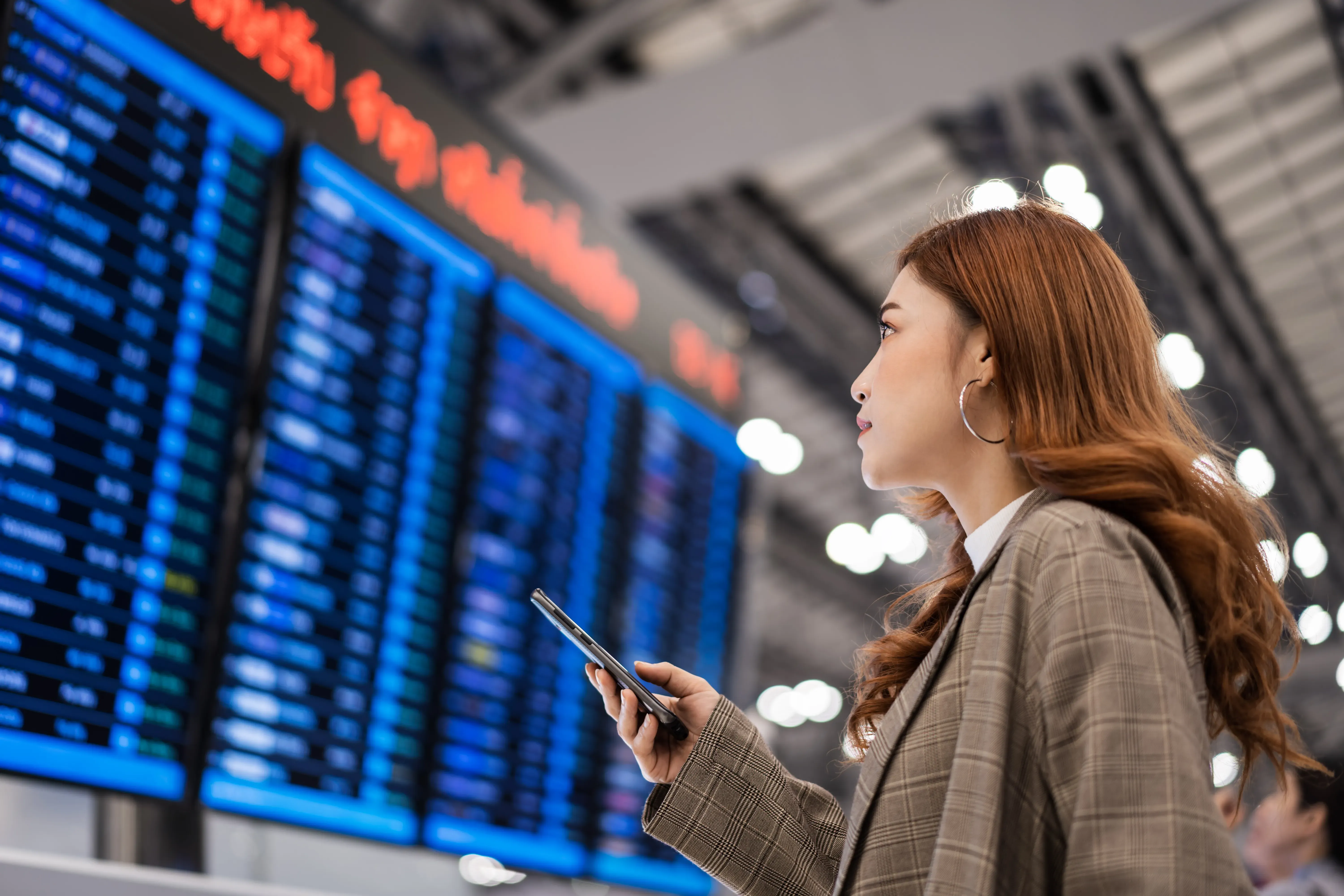 Why Is My Flight Delayed? How to Understand the Cause & Protect Your Rights