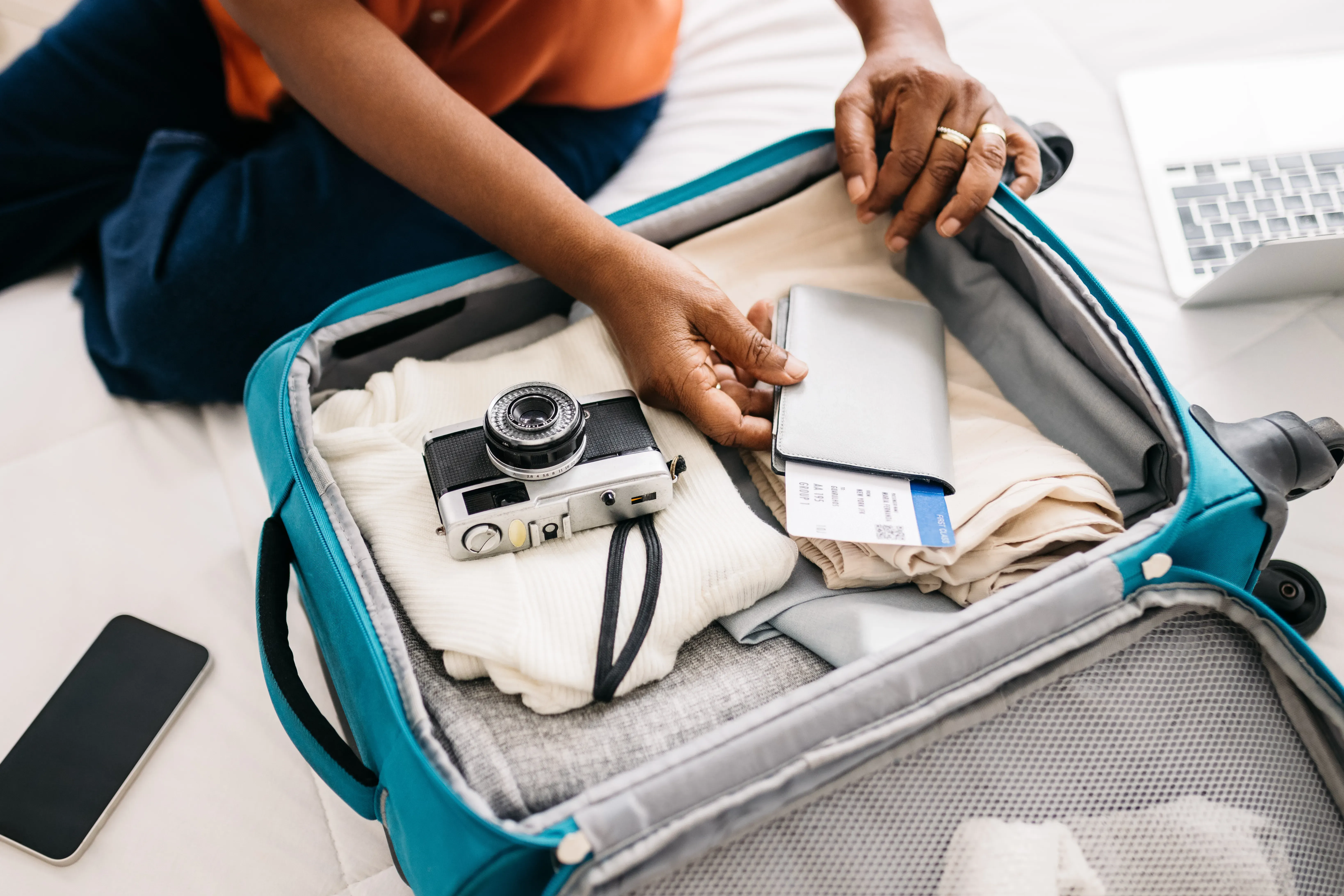 10 Underseat Bags You Can Take on Any Flight