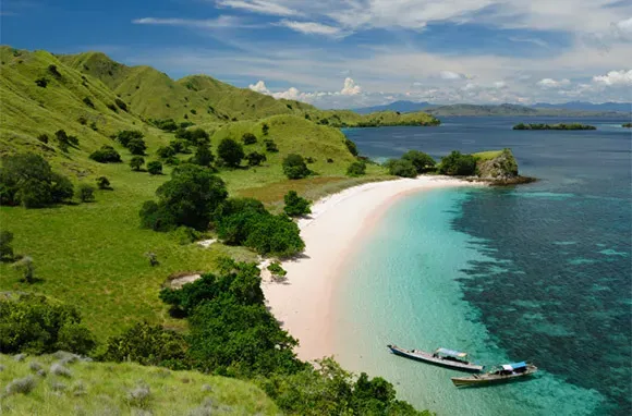 27 Amazing Natural Wonders in Asia