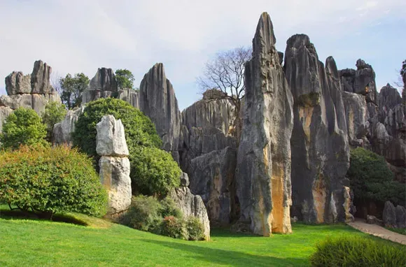 27 Amazing Natural Wonders in Asia