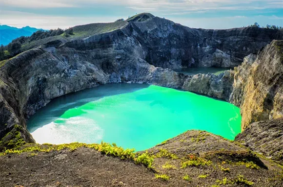 27 Amazing Natural Wonders in Asia
