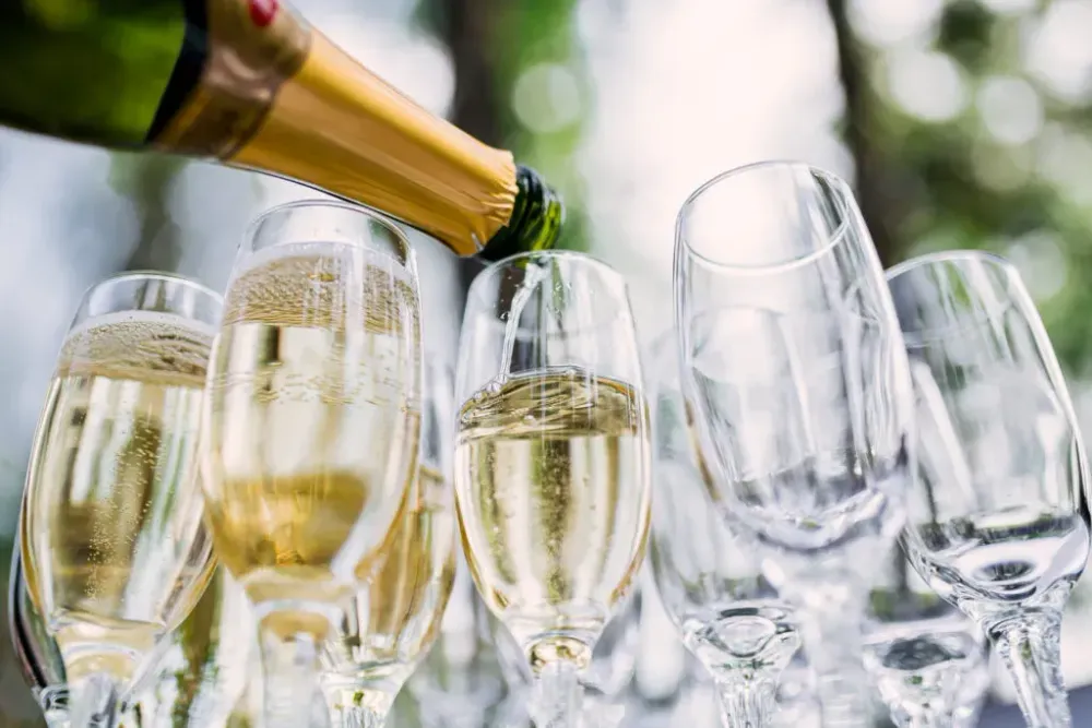 The 5 Best Champagne Tours in France | SmarterTravel