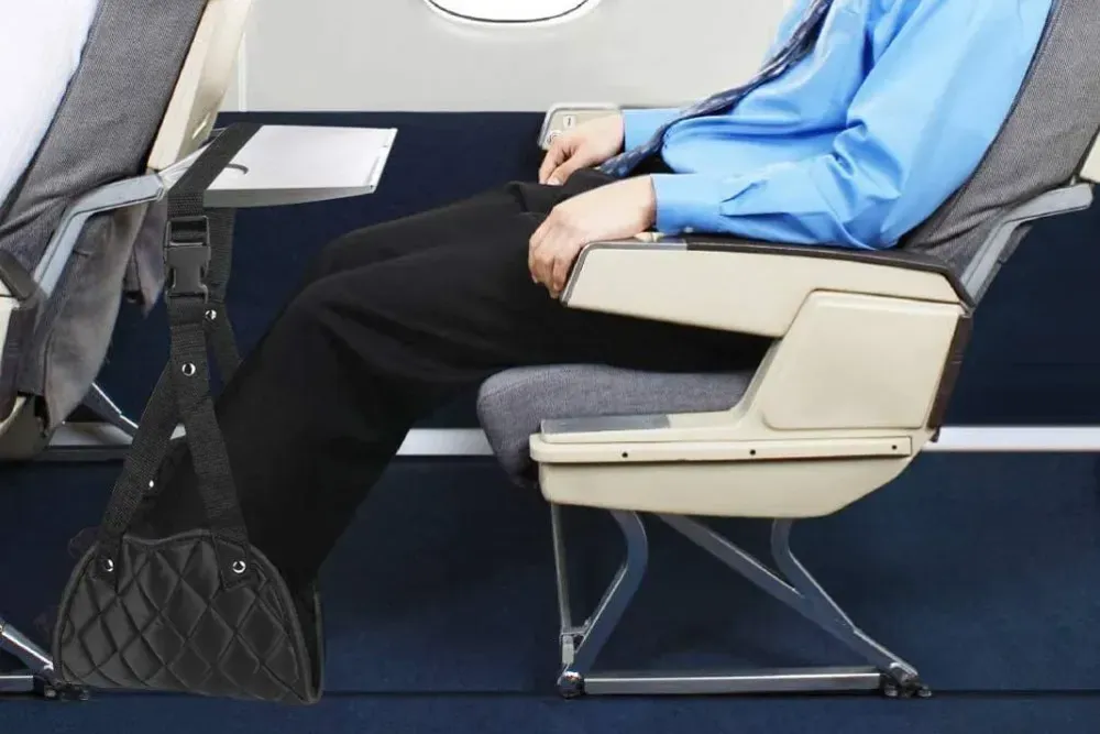 6 Hacks for Maximum Airplane Seat Comfort | SmarterTravel