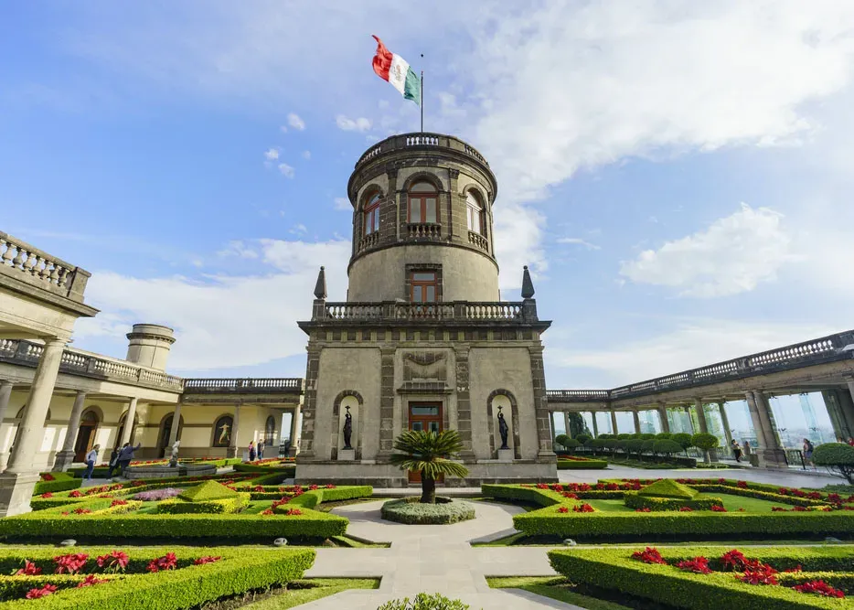 7 Most Beautiful Castles Outside of Europe