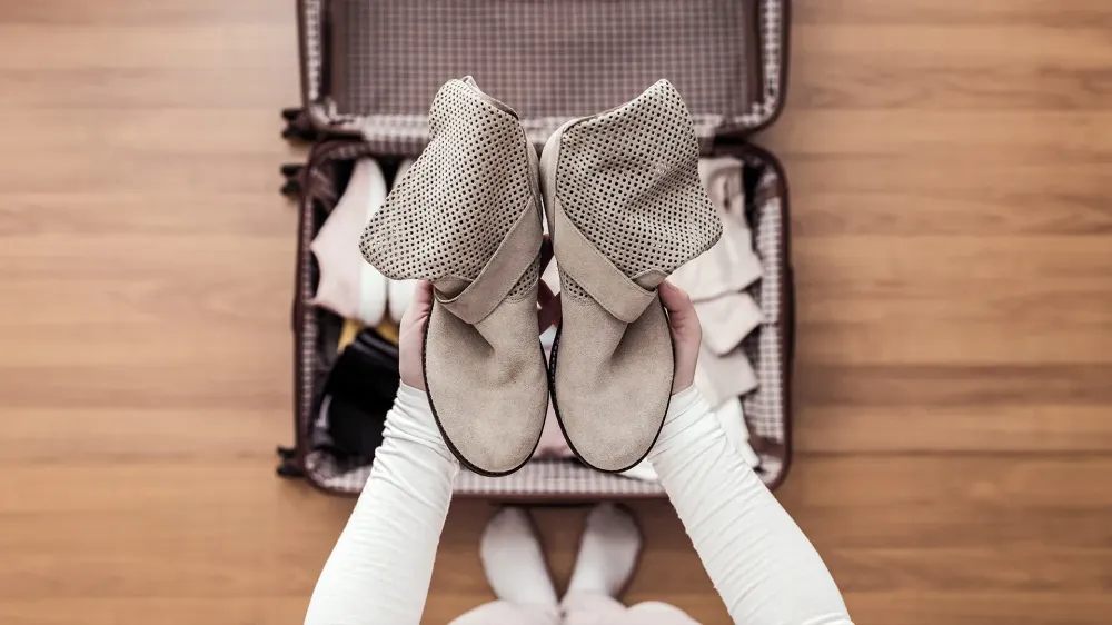 7 Smart Tips for Packing Shoes and Boots