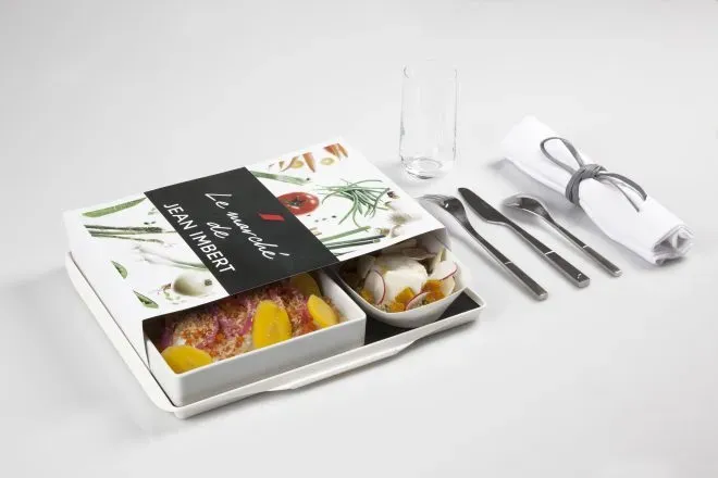 8 Airplane Food Options You'll Actually Want to Eat