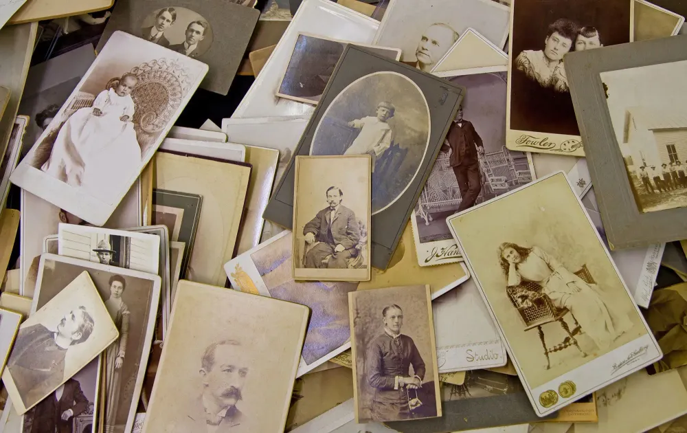 DNA Travel: How to Find Your Family Tree Through Genealogy | SmarterTravel