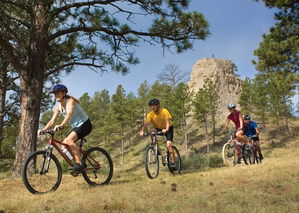 Hiking, history, and Miocene fossils in Nebraska's Pine Ridge region