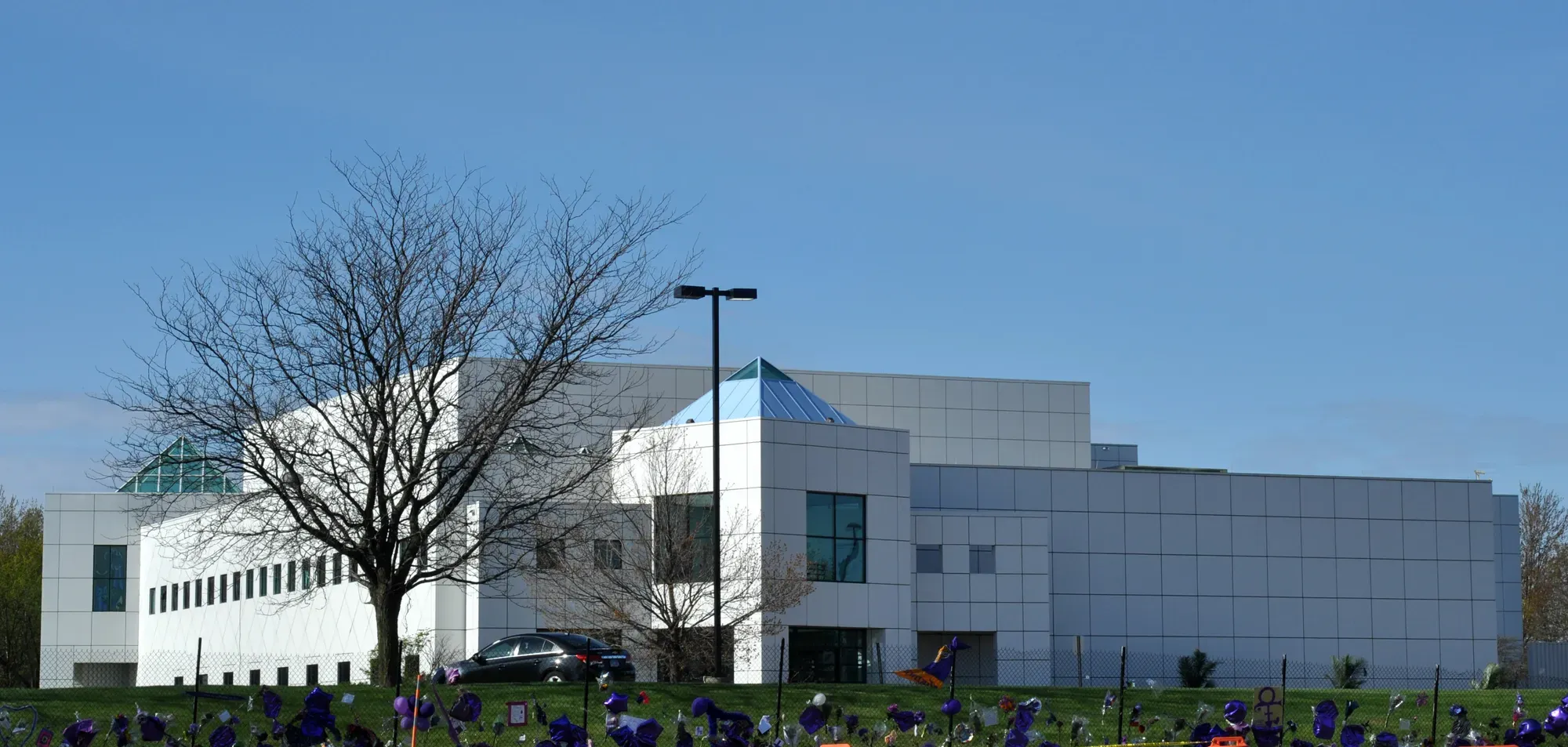 Inside Prince's Paisley Park: A Secretive Celebrity Kingdom You Can Visit