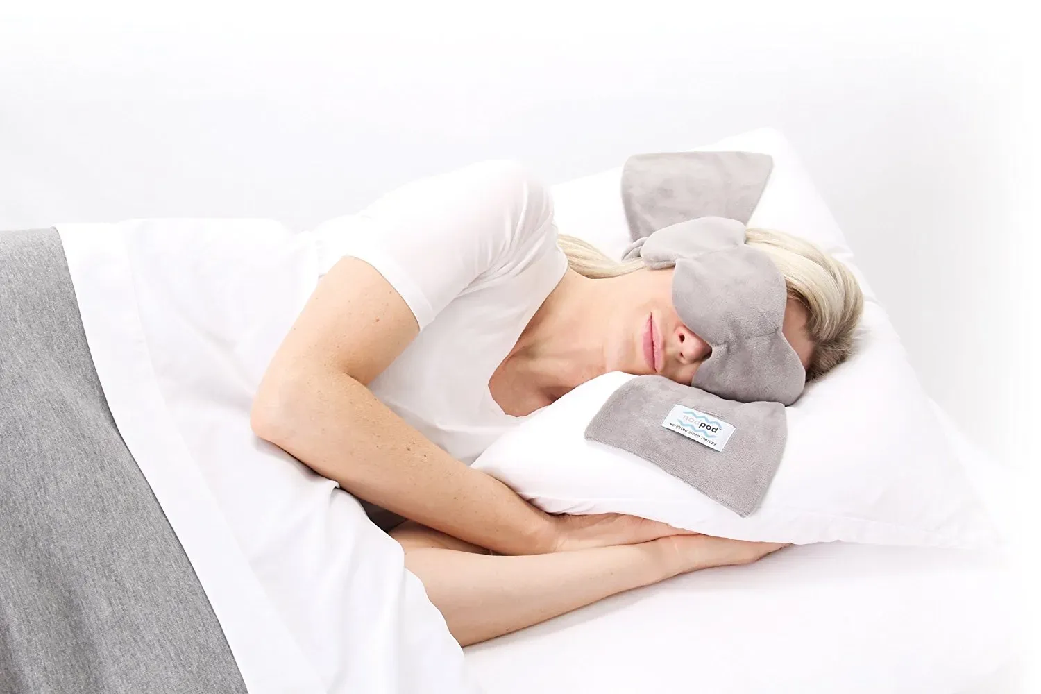 Nodpod Weighted Sleep Mask Review: An Eye Mask for Better Sleep