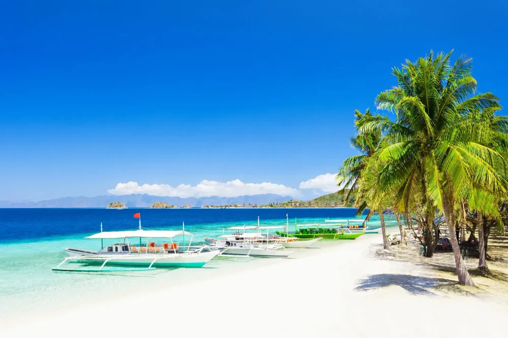 Boracay, Philippines Closes to Tourists for Six Months