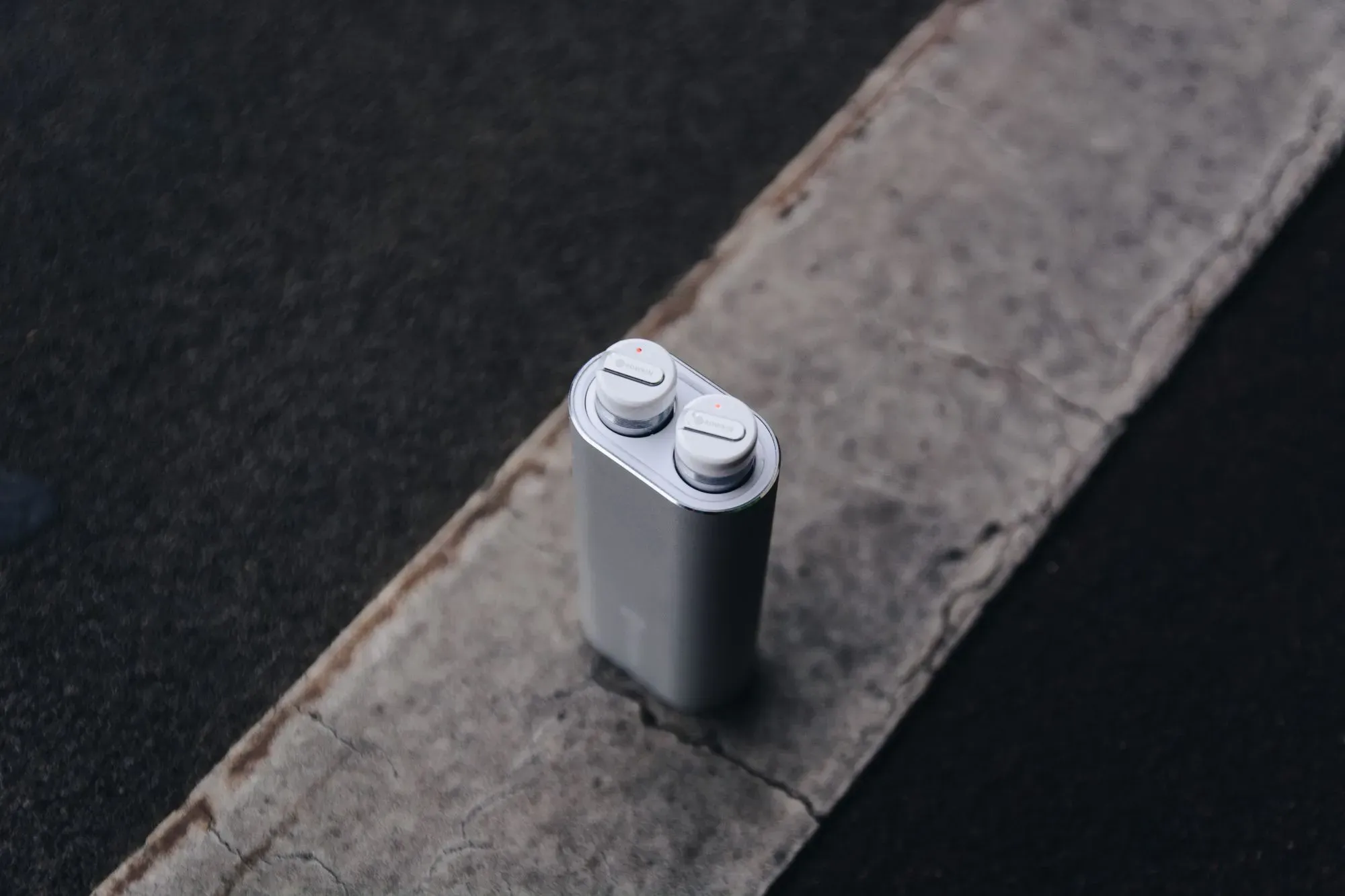 Rowkin Bit Charge Stereo Review: Wireless Earbuds That Are Tough to Lose