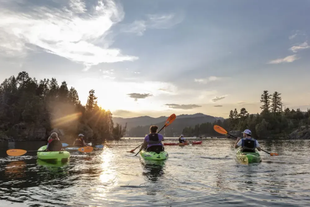 The 10 Best Lake Vacation Destinations in the U.S.