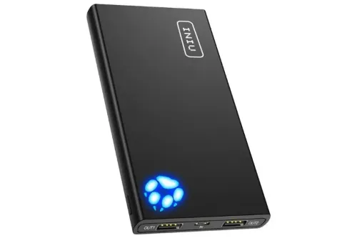 The 11 Best Portable Chargers for Travel | SmarterTravel