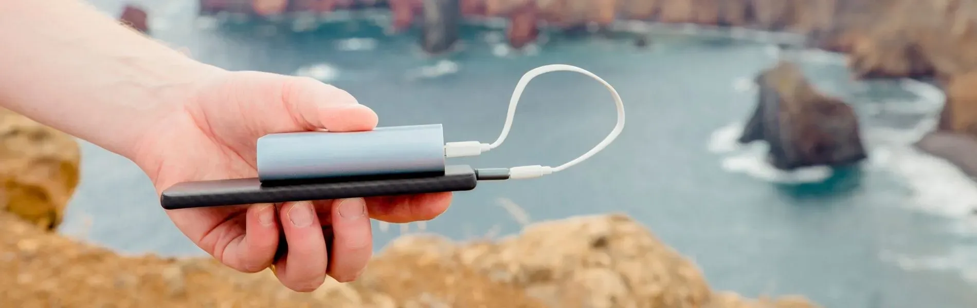 The 11 Best Portable Chargers for Travel | SmarterTravel