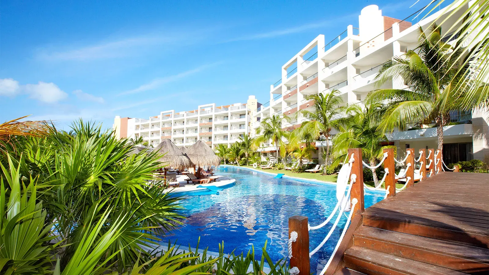 16 Amazing Beach Resorts in Florida | SmarterTravel