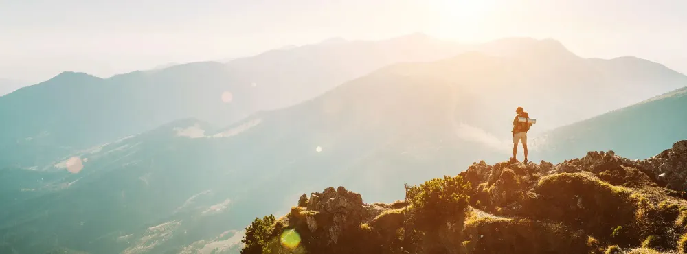 The Best Travel Clothes for Men