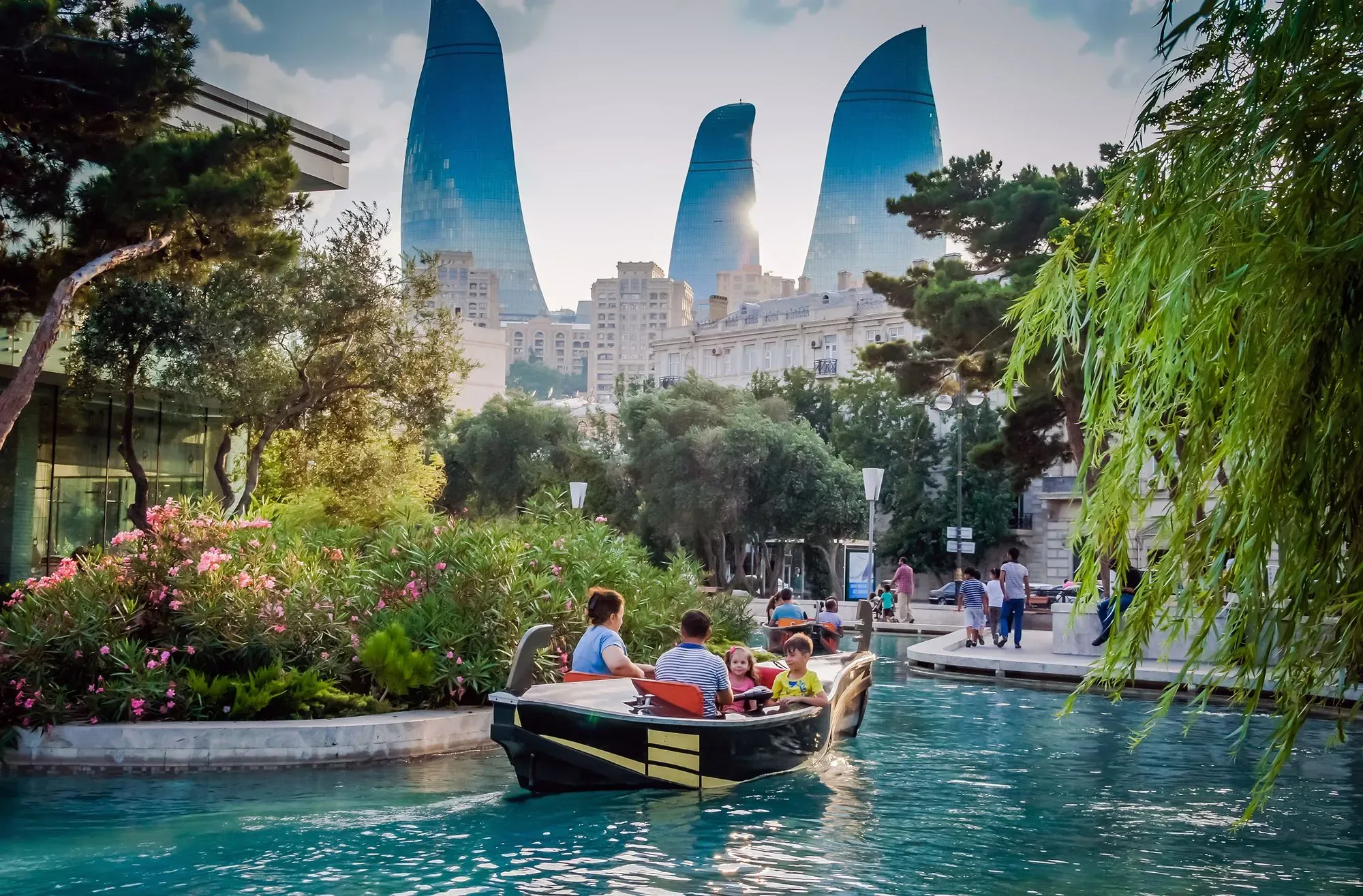 Tips on Baku Warnings or Dangers - Stay Safe!