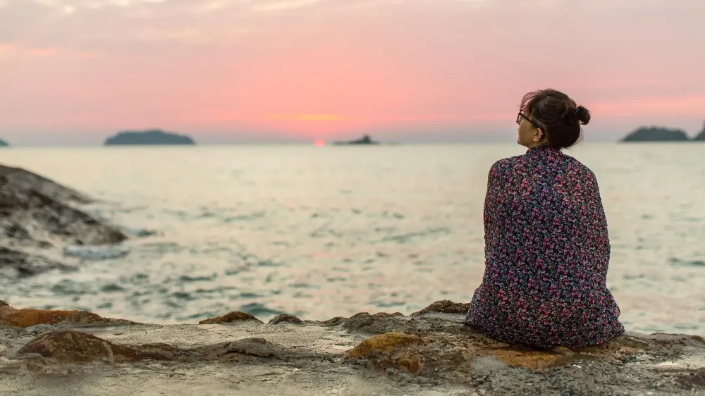 Traveling with Depression: 12 Tips for a Better Trip