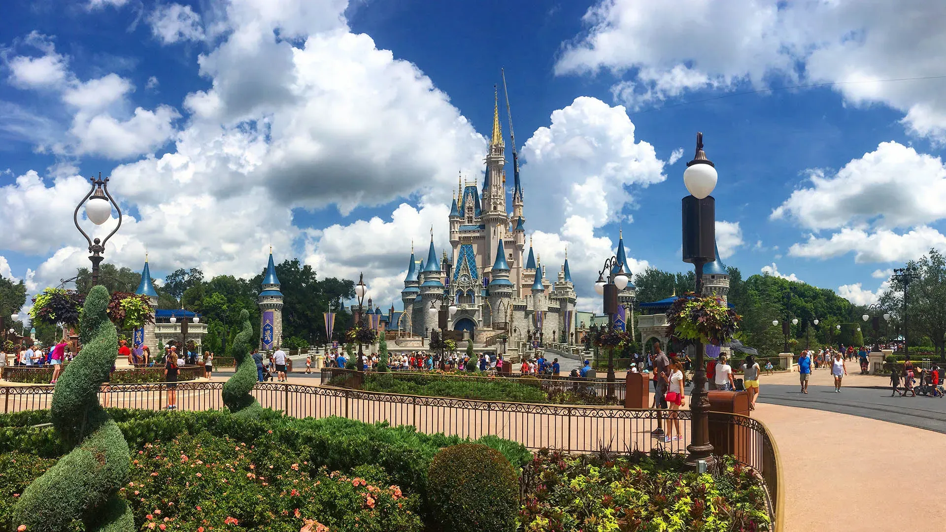 The Ultimate Disney World Packing List to Make Your Trip Magical